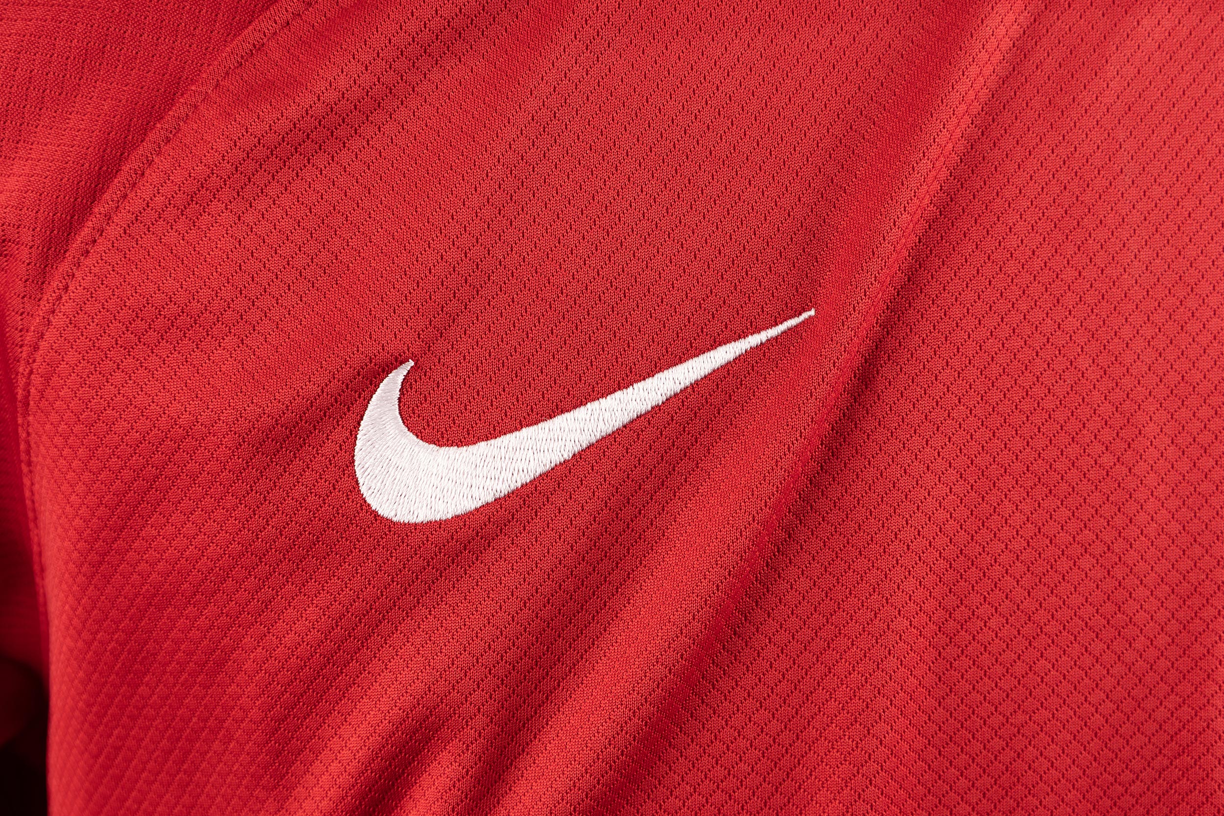 Trent Alexander Arnold Liverpool Home KIT 2022-23 with Autographs